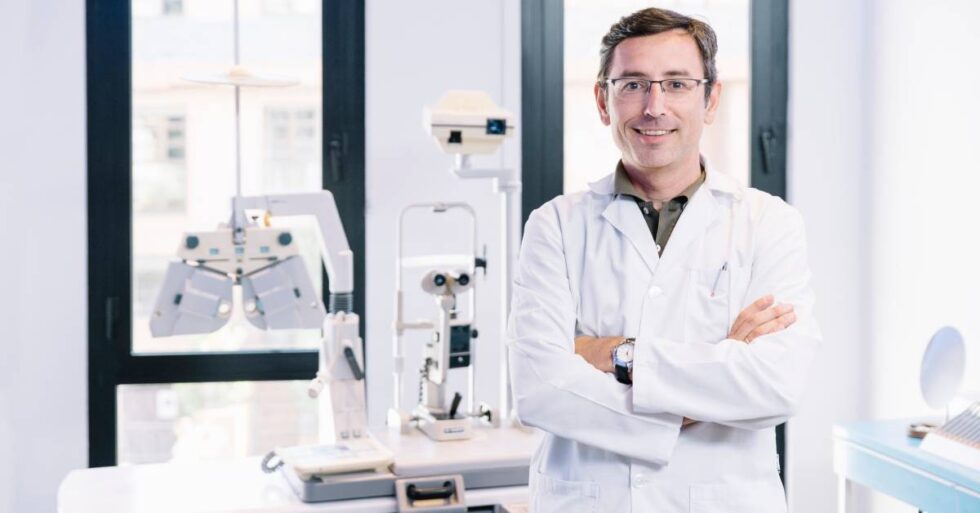 Essential Ophthalmic Supplies Every Eye Care Clinic Needs